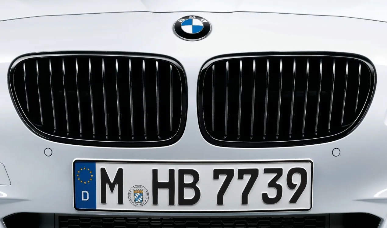 Black Kidney Grille - Left Side - Brisbane BMW | Official BMW Store