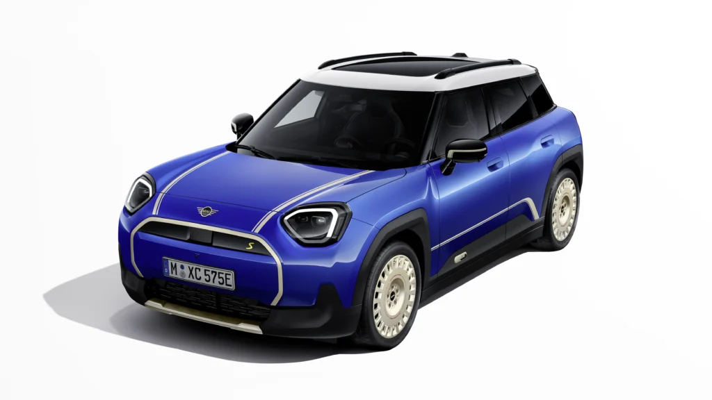 MINI Bonnet decals Favoured - Brisbane MINI Garage | Official MINI ...